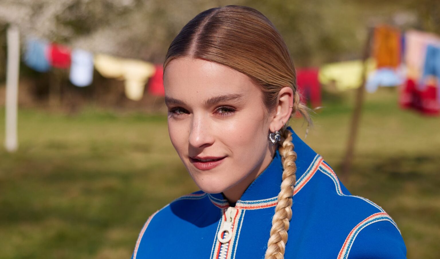 Pommelien Thijs met grote spoed opgenomen in ziekenhuis